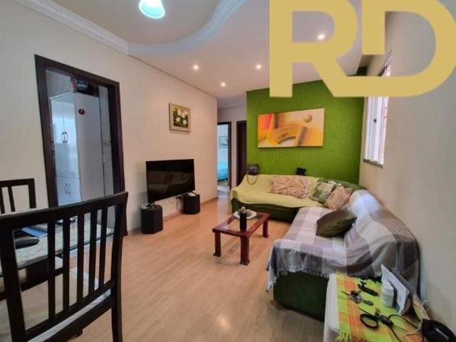 Apartamento de 3 quartos com suíte e vaga livre, coberta e demarcada à venda no
