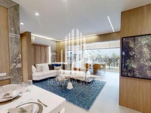 Apartamento de 3 quartos com suíte e vaga na Vila Dom Pedro I, São Paulo SP: Imperdível Oportunidade