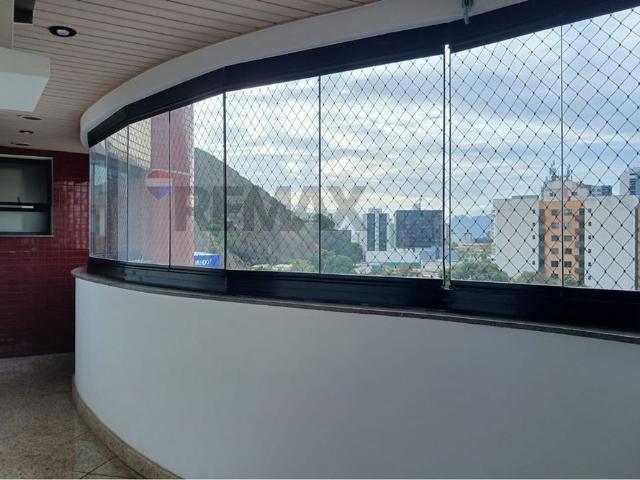 Apartamento de 3 quartos com suíte, sol da manhã para alugar em Santa Lúcia, Vitória