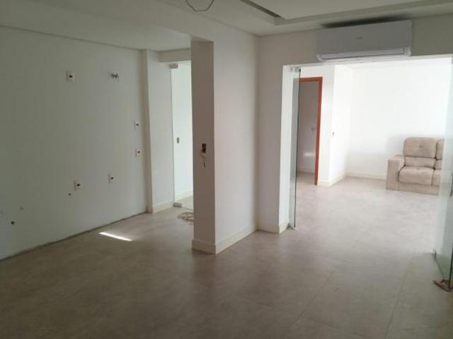 Apartamento de 3 quartos com vaga no bairro Teresópolis