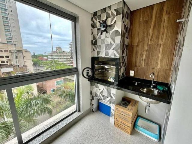 Apartamento de 3 quartos com varanda gourmet