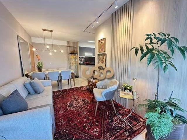 Apartamento de 3 quartos com vista de todos os ângulos com o melhor do Vila da Serra