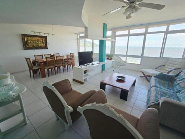 Apartamento de 3 quartos com vista total do mar Embaré, Santos/SP