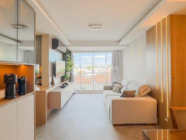 Apartamento de 3 quartos com 1 vaga à venda no bairro Jardim Lindóia em Porto Alegre