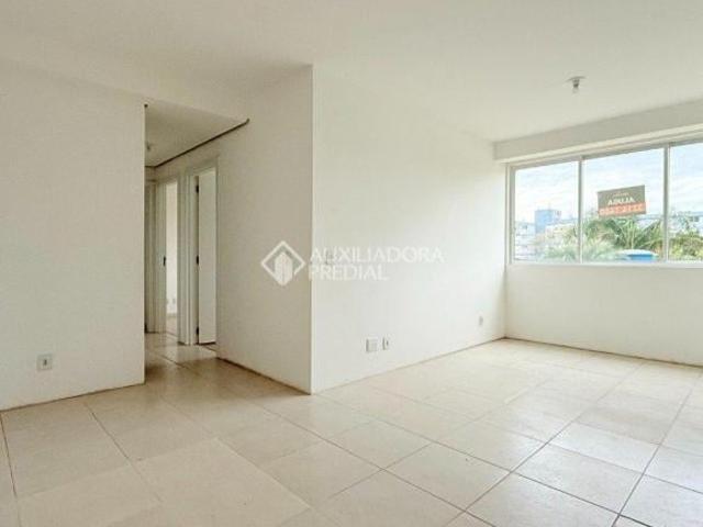 Apartamento de 3 quartos com 2 vagas à venda no bairro Partenon em Porto Alegre