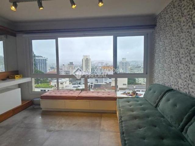 Apartamento de 3 quartos com 2 vagas à venda no bairro Rio Branco em Porto Alegre