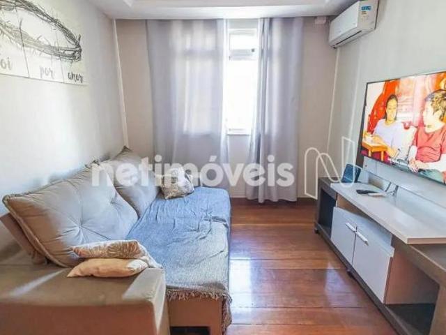 Apartamento de 3 quartos com 5 vagas no Castelo