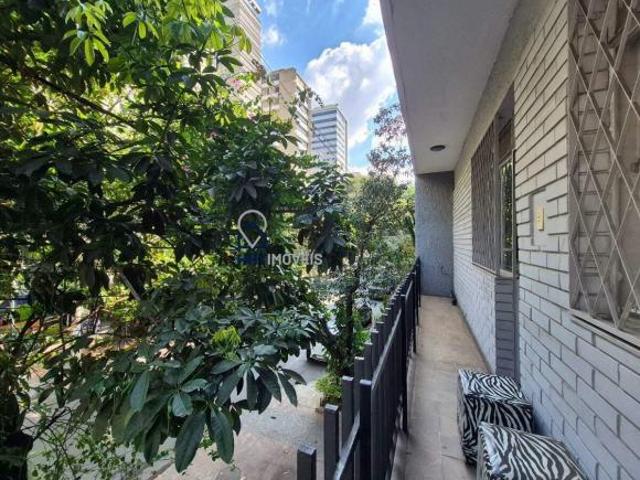 Apartamento de 3 quartos à venda na Savassi, em Belo Horizonte