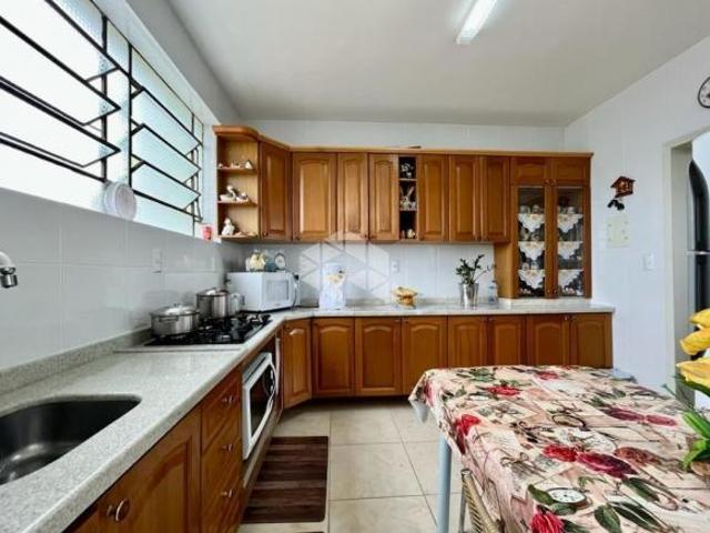 Apartamento de 3 quartos à venda no bairro Camobi em Santa Maria