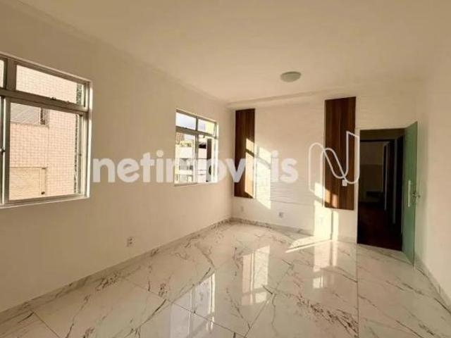 Apartamento de 3 quartos à venda no Castelo