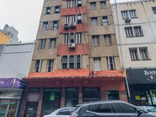 Apartamento de 3 quartos à venda no bairro Centro Histórico em Porto Alegre