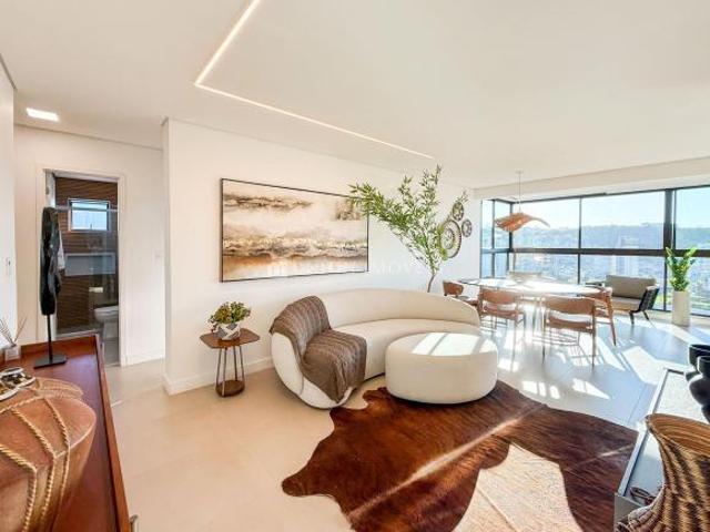 Apartamento de 3 quartos à venda no bairro Estrela Sul em Juiz de Fora/MG