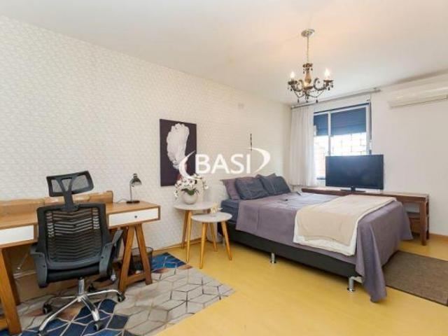 Apartamento de 3 Quartos a Venda no Bigorrilho / Champagnat 162m2 – Face Leste – Excelente Iluminac