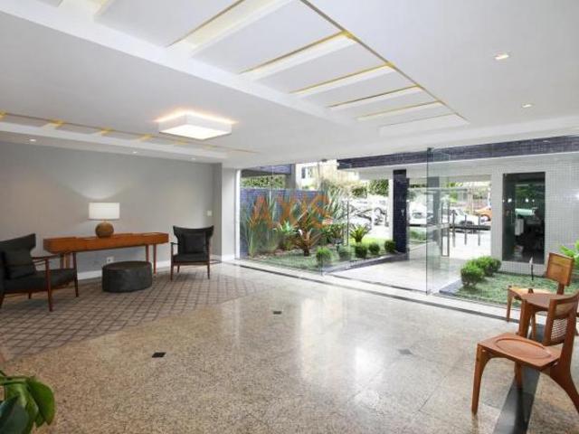 Apartamento de 3 Quartos à Venda no Residencial Santa Terezinha | Batel Curitiba