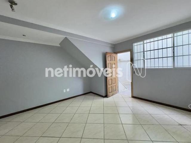 Apartamento de 3 quartos a venda no Santa Amélia!