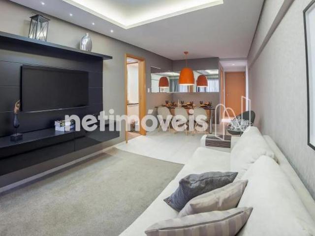 Apartamento de 3 quartos à venda no Sagrada Família!