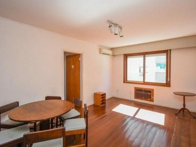 Apartamento de 3 quartos, bairro Rio Branco Porto Alegre