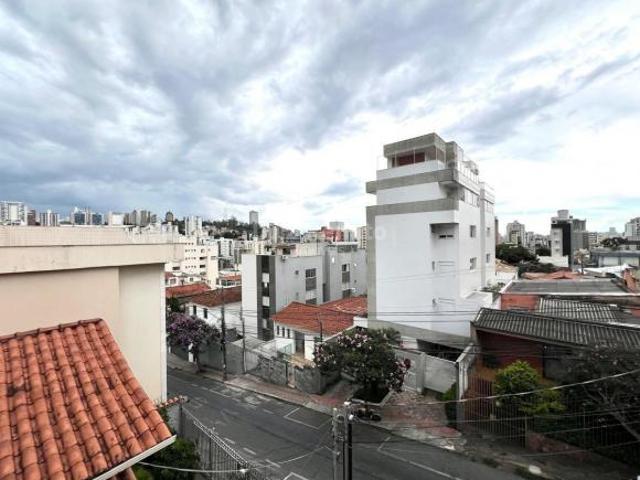 Apartamento de 3 quartos bairro Santo Antônio