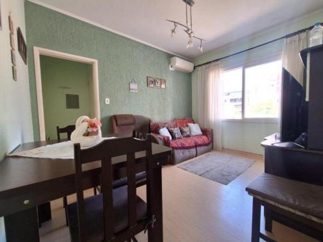 Apartamento de 3 quartos e 78 metros privativos no Bairro Menino Deus