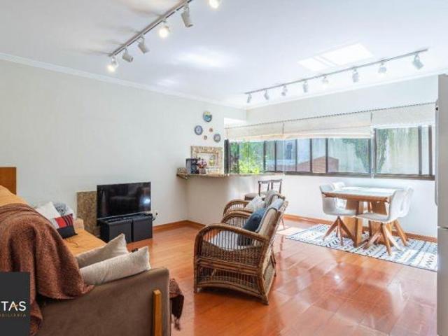 Apartamento de 3 quartos e 93m² à venda em Rio Branco, Porto Alegre