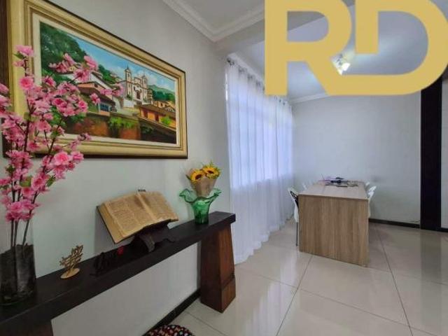 Apartamento de 3 quartos e varanda à venda no Esplanada