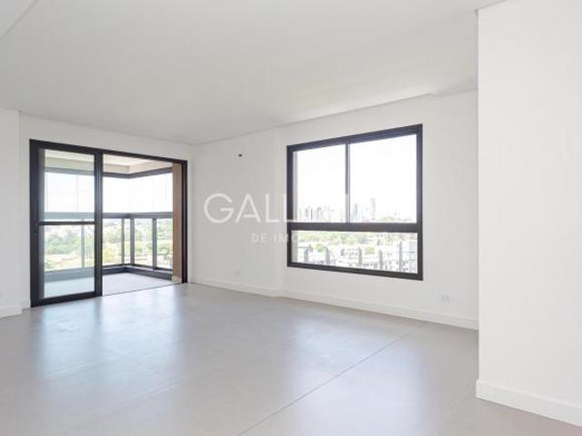 Apartamento de 3 quartos em condomínio clube