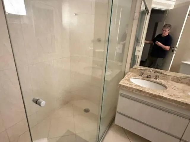 Apartamento de 3 quartos em Moema
