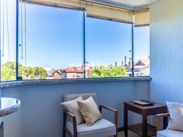 APARTAMENTO DE 3 QUARTOS NO CENTRO DE CANELA