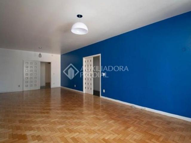 Apartamento de 3 Quartos no Centro Histórico