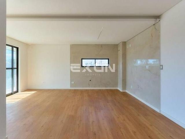 Apartamento de 3 quartos no Bacacheri com 2 suítes e área de lazer completa