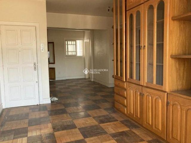 Apartamento de 3 quartos no bairro Cidade Baixa