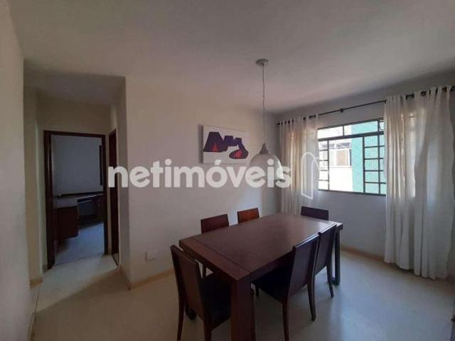 Apartamento de 3 Quartos no Manacás