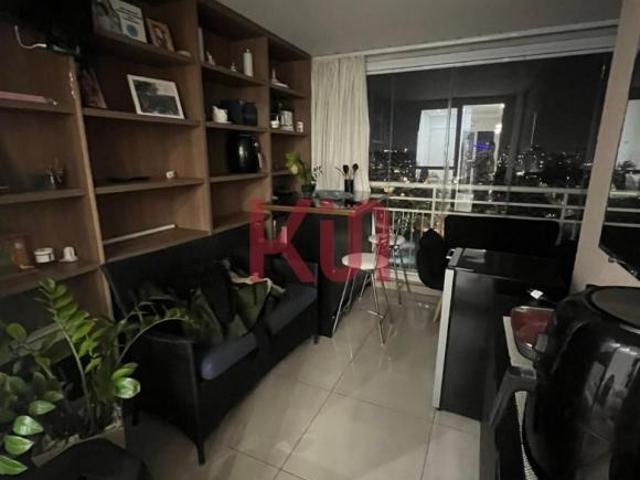 Apartamento de 3 quartos na Vila Dom Pedro I, São Paulo SP: 1 suíte, 2 banheiros, 1 vaga de garagem!