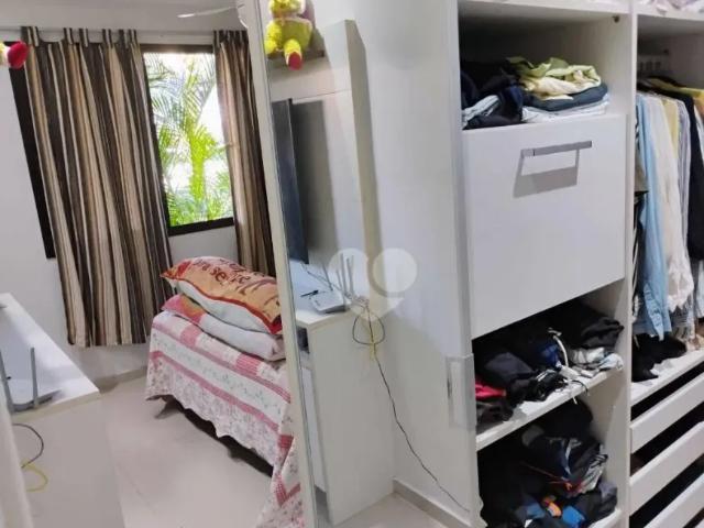 Apartamento de 3 quartos sendo 1 suíte com closet + dependência de empregada à venda por R$ 1.080.00