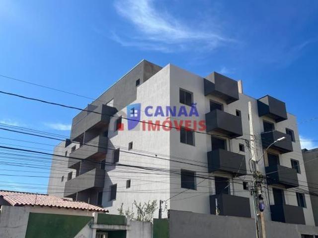 Apartamento de 3 quartos, sendo 1 suíte Santa Mônica