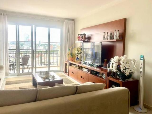 Vende se Apartamento de 3 quartos sendo 1Suite, 157m²