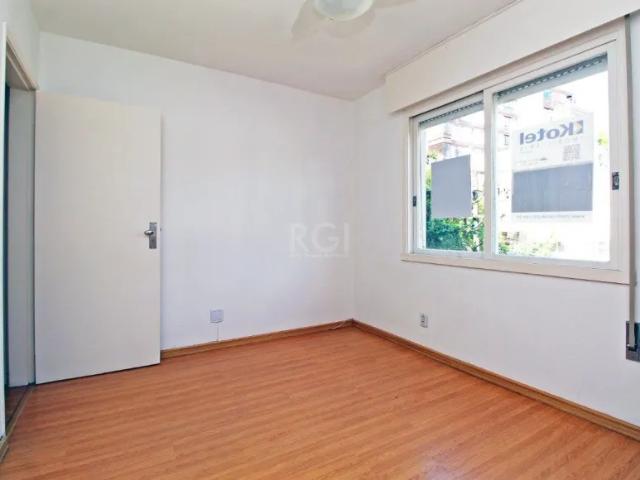 Apartamento de 3 quartos, suíte e 1 vaga de garagem no bairro Petrópolis