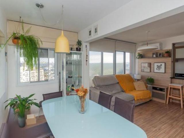 Apartamento de 3 quartos, suíte, elevador e 1 vaga no bairro Azenha