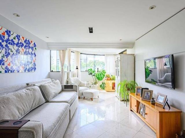 Apartamento de 3 quartos para venda e locação Asa Norte SQN 215