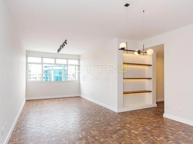Apartamento de 3 quartos todo Reformado no Alto da