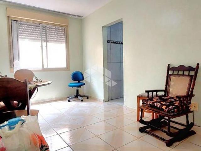 Apartamento de 3 quartos, térreo no bairro Azenha
