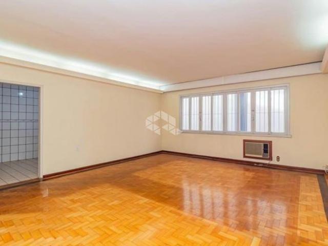 Apartamento de 3 quartos, vaga de garagem e elevador