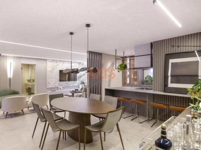 Apartamento de 3 Suítes à Venda no Edifício Dasos | Centro Cívico Curitiba