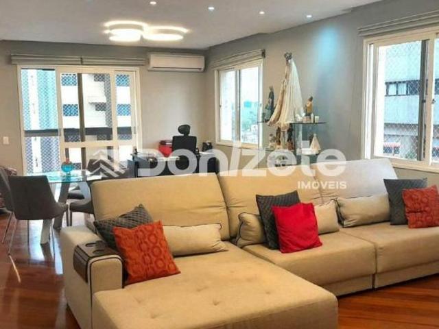 Apartamento de 3 suítes com 260 m², frente, 4 vagas e lazer completo em Jardim, Santo André