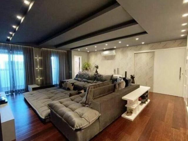Apartamento de 3 suítes com 280 m², 5 vagas e excelente localização no Jardim, Santo André