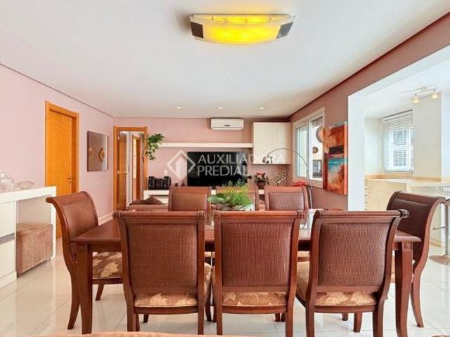 Apartamento de 3 suítes no Jardim Europa
