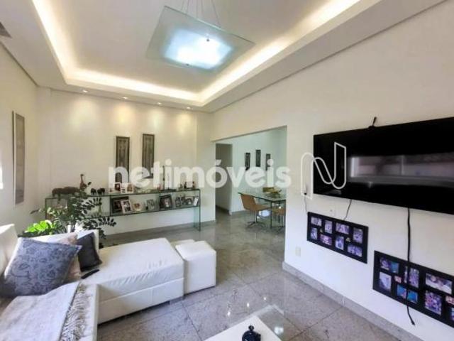 Apartamento de 3 quartos reformado no Sion
