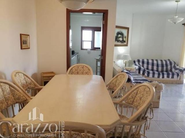APARTAMENTO DE TRÊS DORMITÓRIOS NO CENTRO DE TRAMANDAÍ
