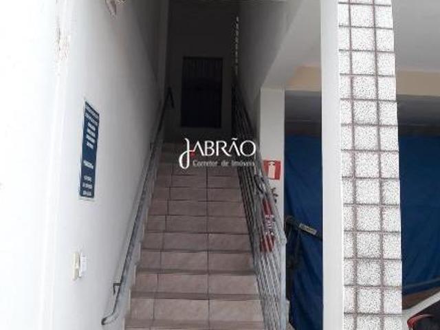 Apartamento de três quartos no Bairro Caiçaras