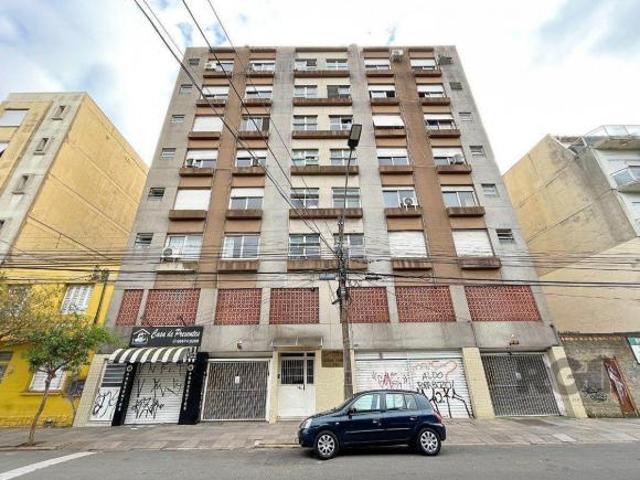 Apartamento de um dormitório na rua Washington Luiz, Centro Histórico de Porto Alegre